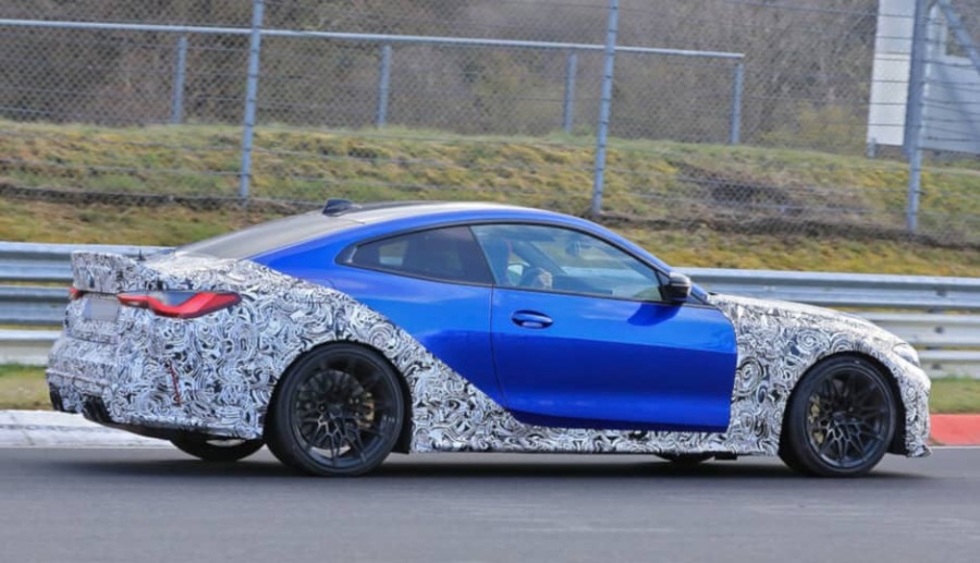 BMW M4 CSL 伝説の「CSL」がついに復活! – 車知楽